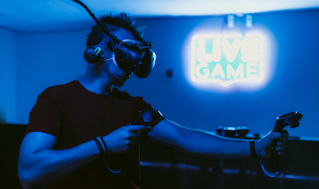 Virtual Reality Transforms Workplace Mental Health Training with Hard Hat VR and MindWise ...